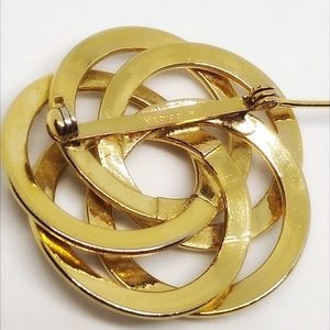 Napier | Jewelry | Vintage Napier Swirl Brooch | Poshmark